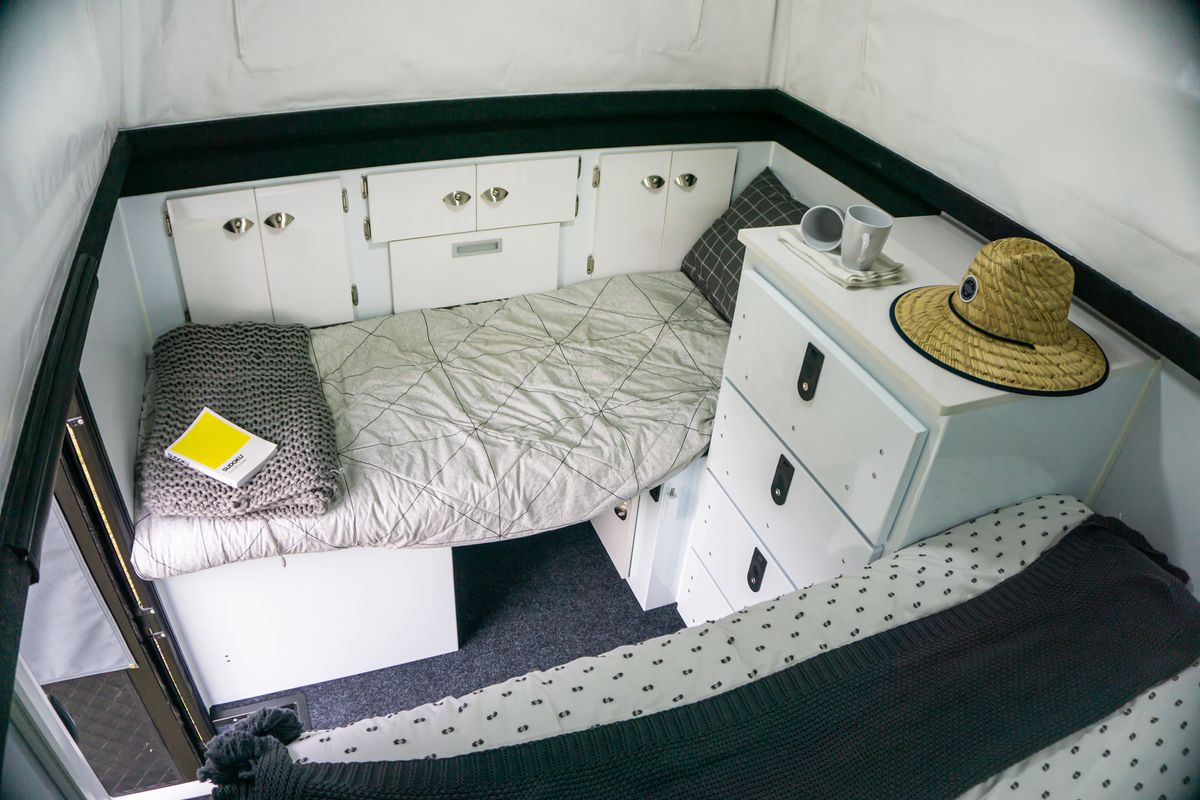 ICONN E2 | Off Road Hybrid Hypercamper | Lifestyle Campers