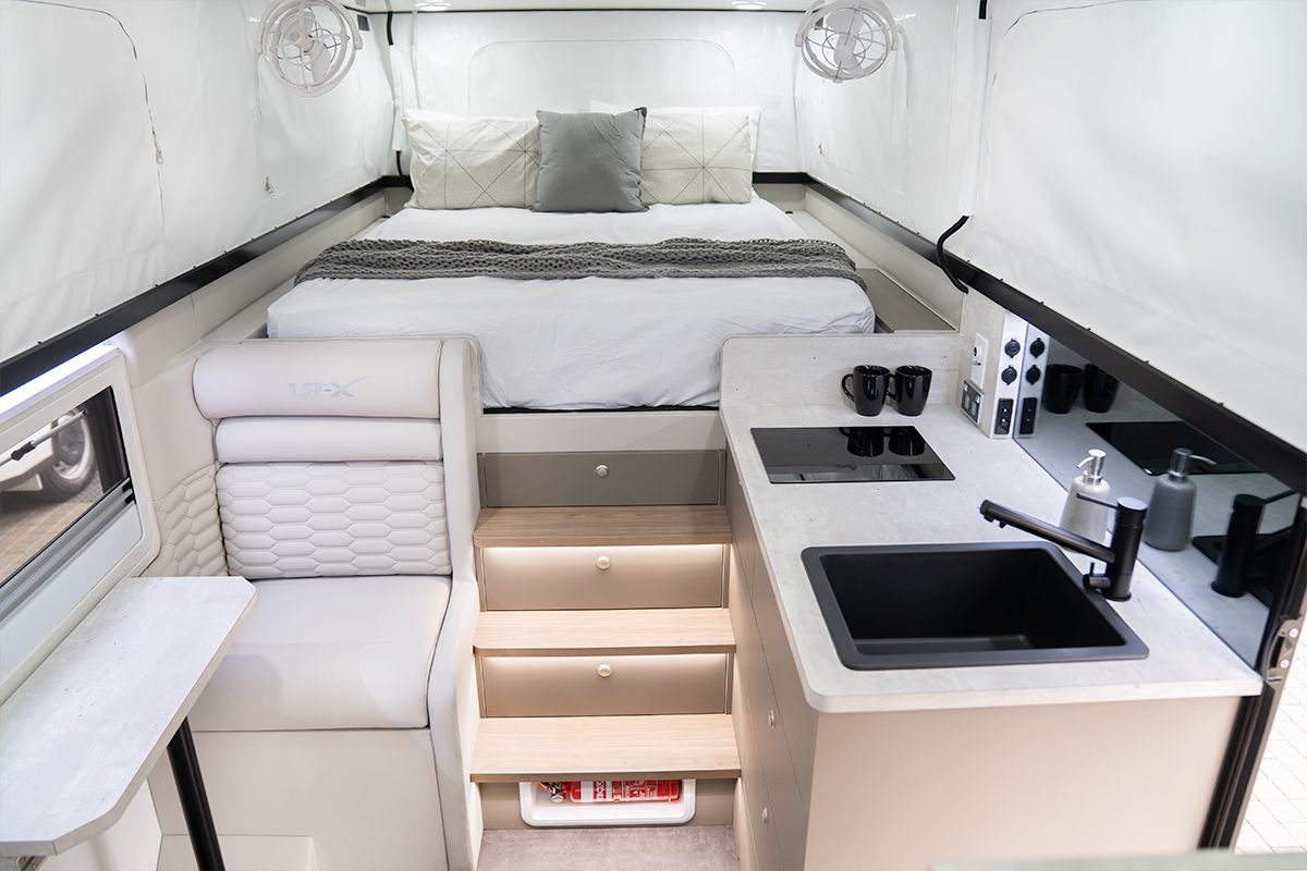 Reconn R4T LRX - Lifestyle Campers