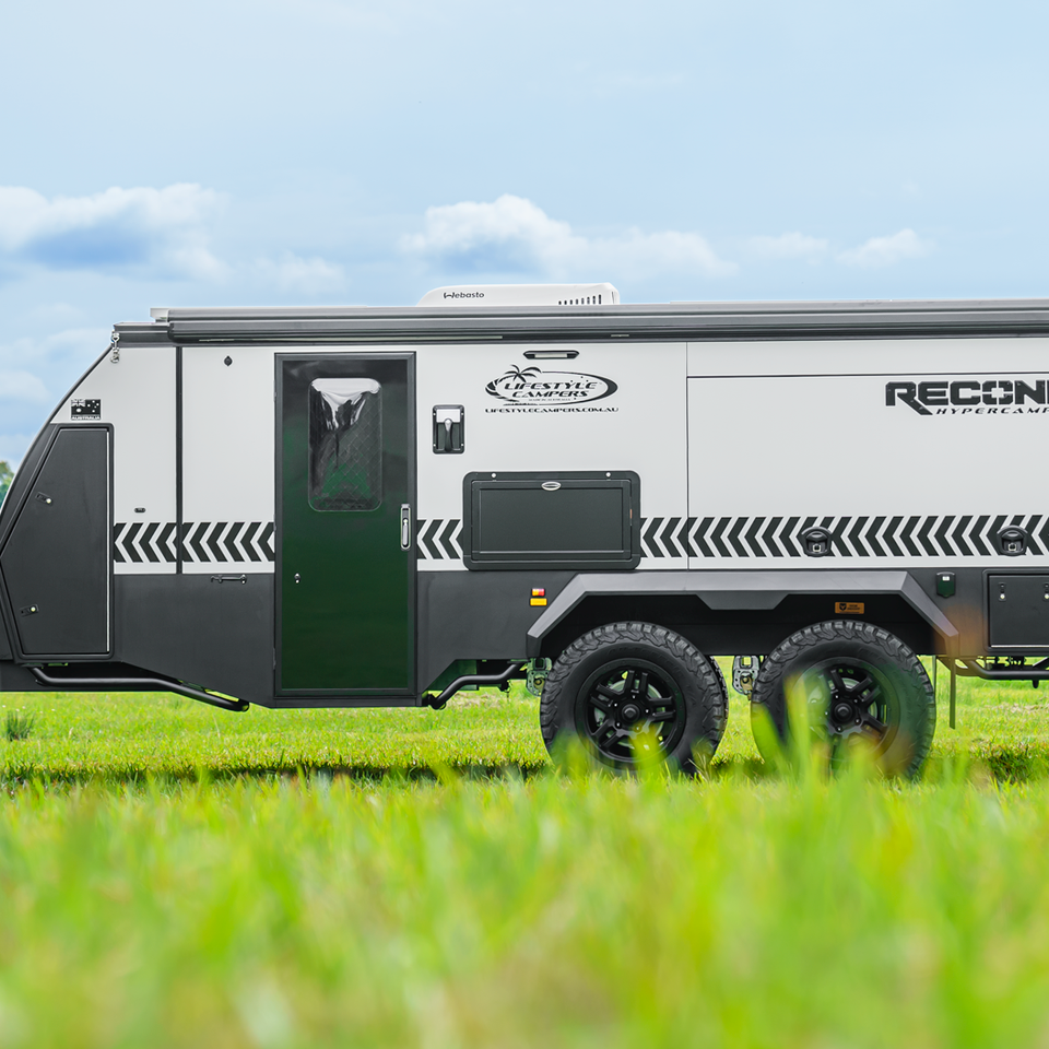 Reconn R4T LRX - Lifestyle Campers